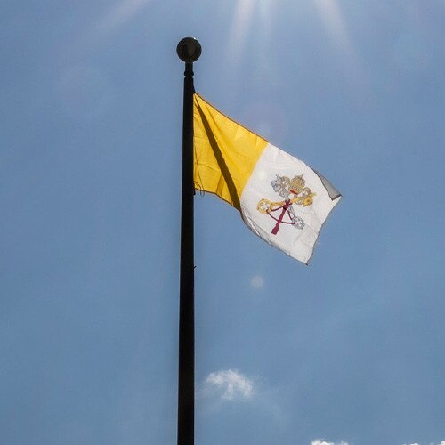 Outdoor Catholic Flag | Freedom and Glory